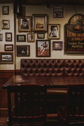 Victoria's Tavern – Victoria's Tavern